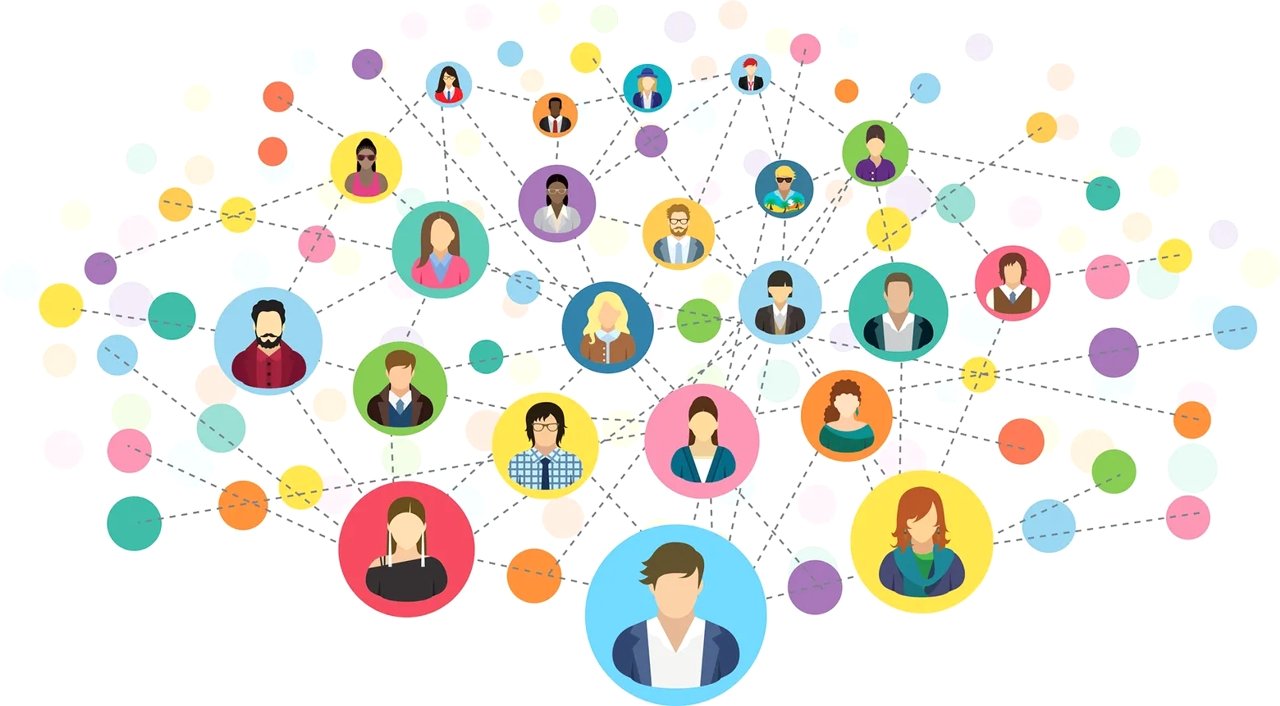 How to Network Like a Pro at Tech Conferences in the UK - TechSouls